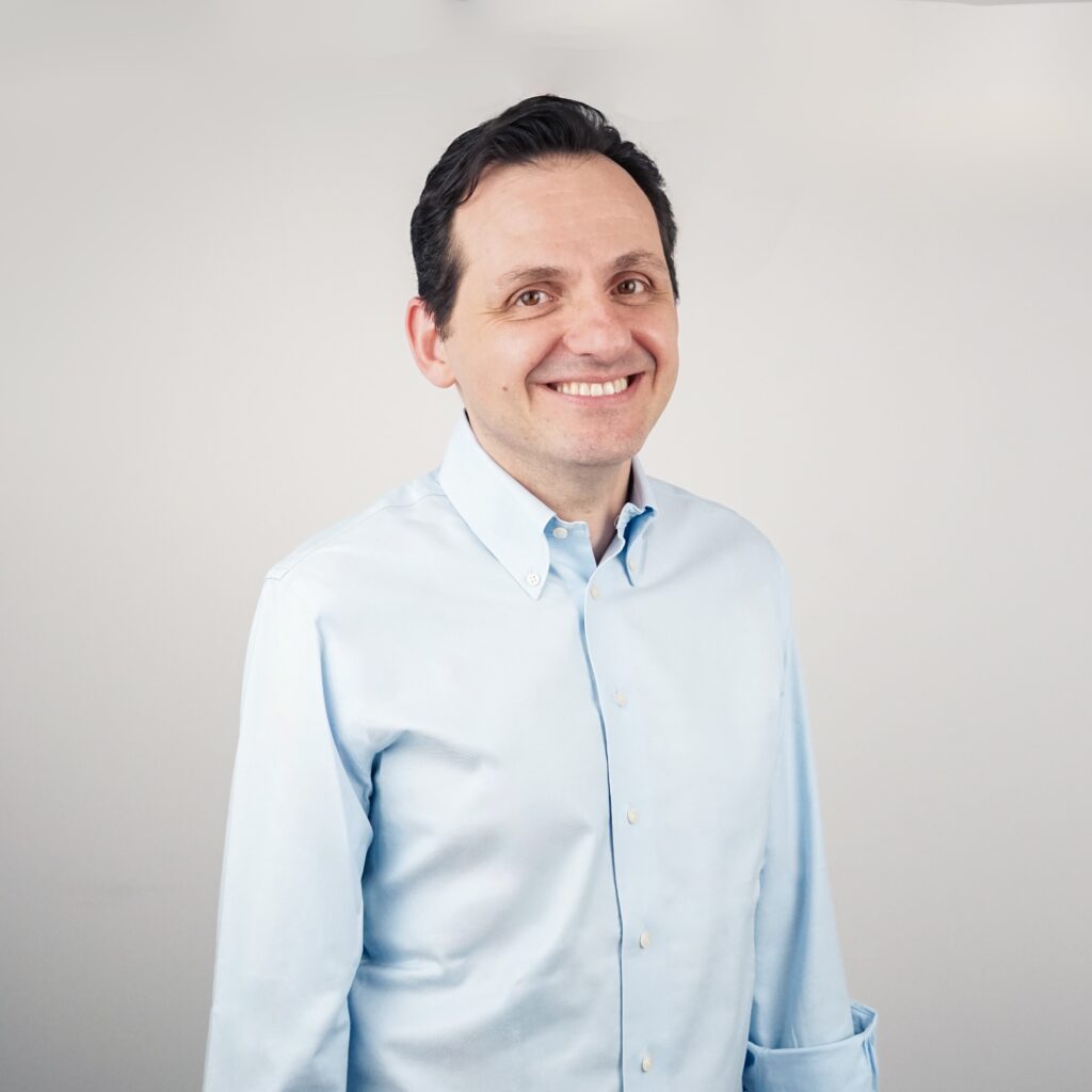 Experts Comment On Apple Intelligence: What Happens To The AI Industry ...