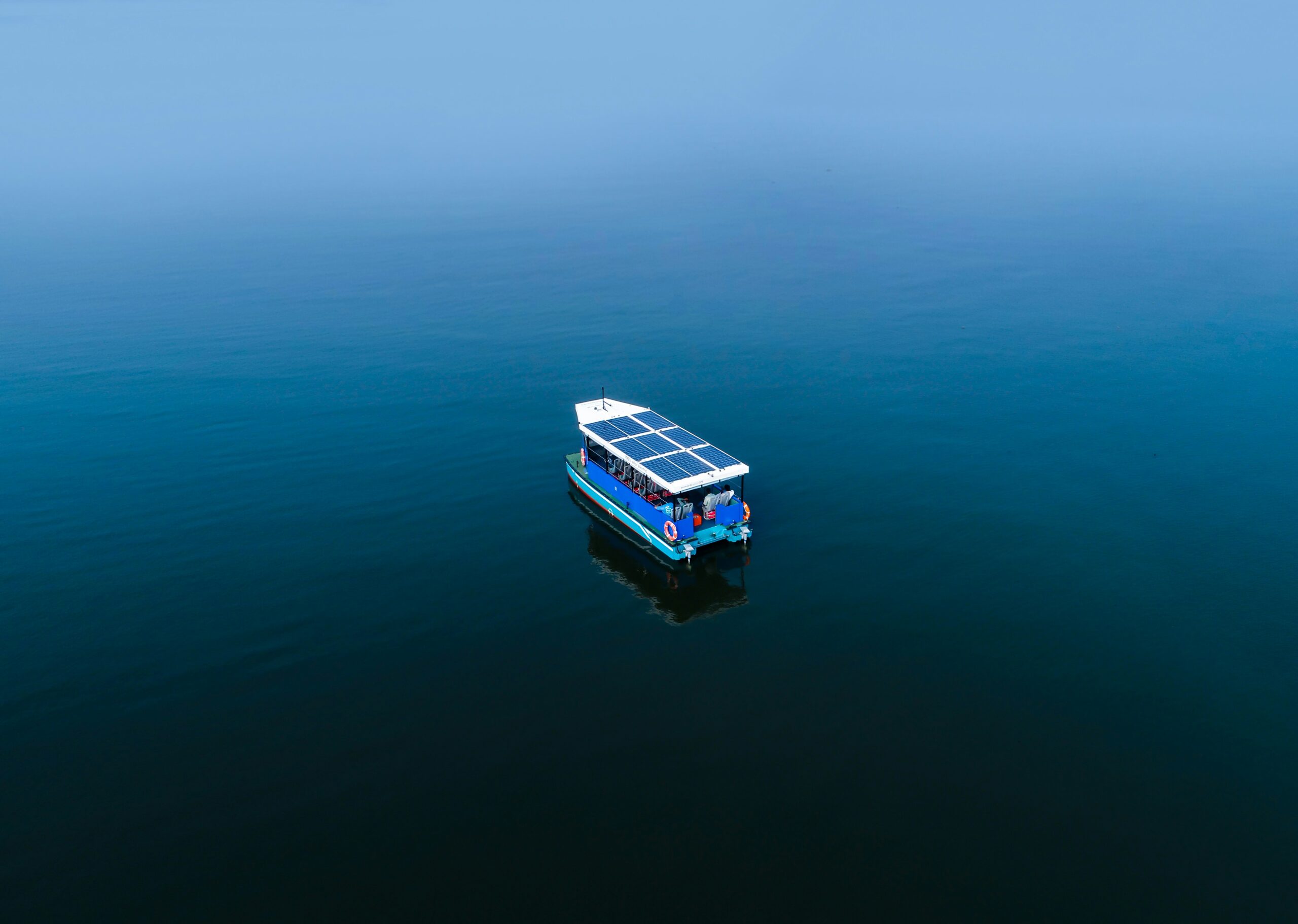 Top 5 Solar Powered Boat Options - TechRound