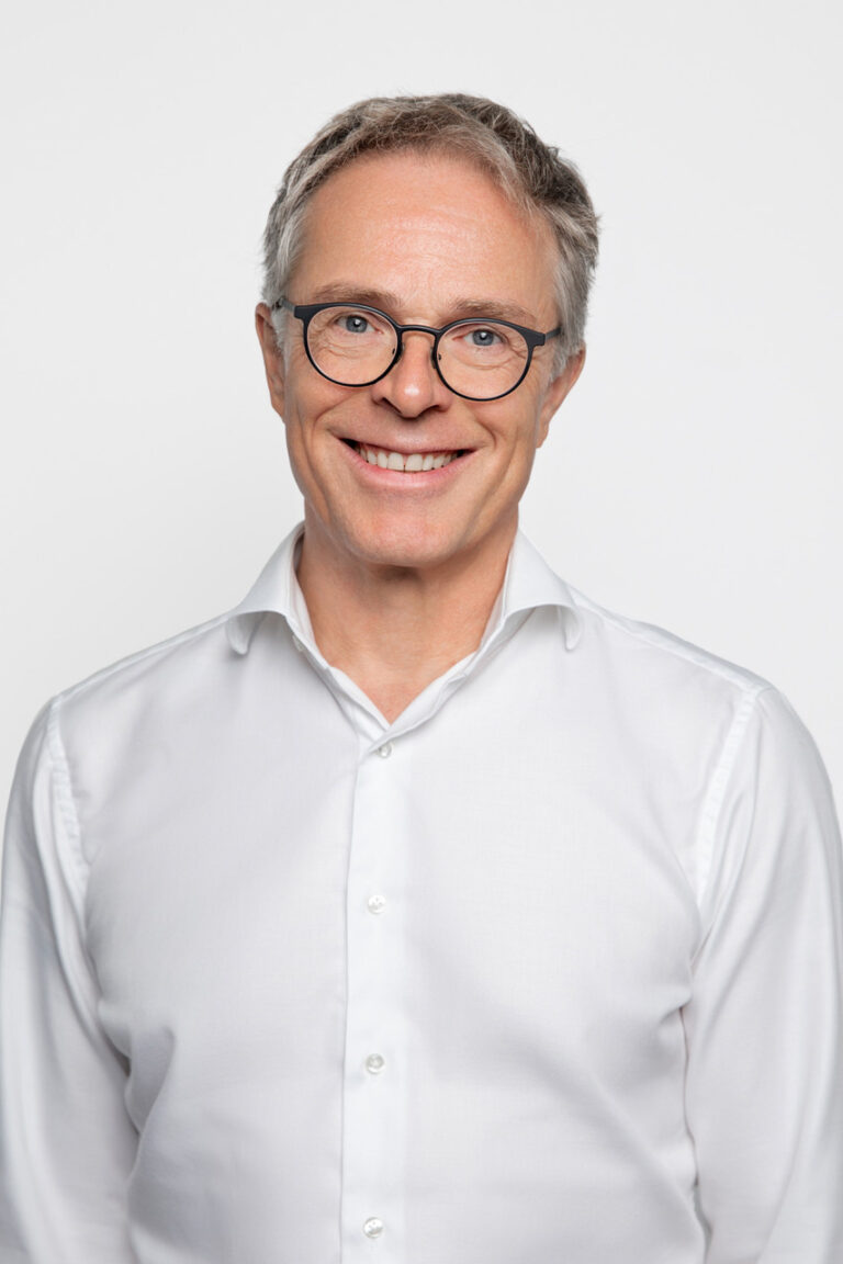 Expert Predictions For Machine Learning in 2025 - TechRound