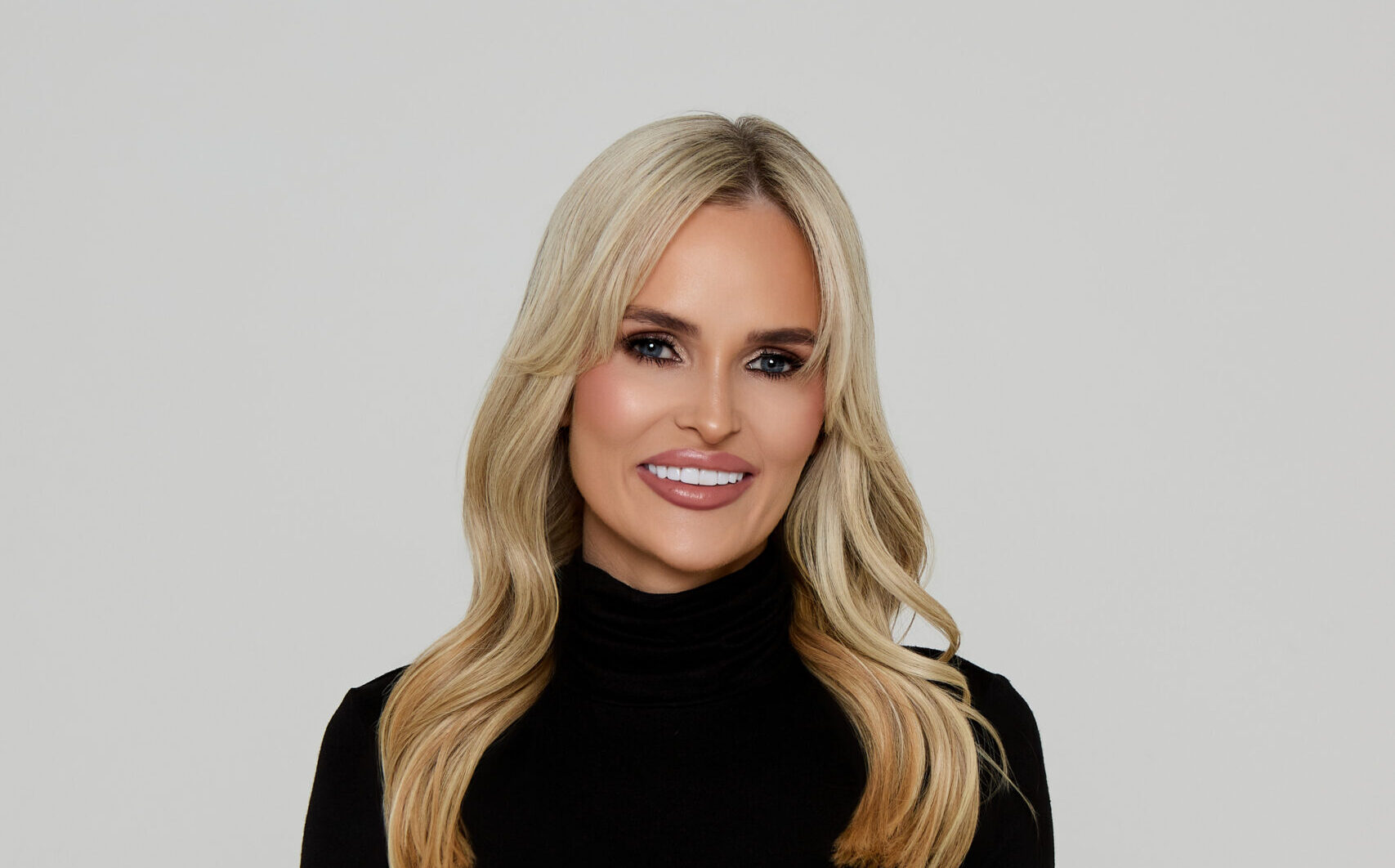 A Chat with Chelsea Kelly, Founder at Women’s Gymwear Brand: ATIA ...